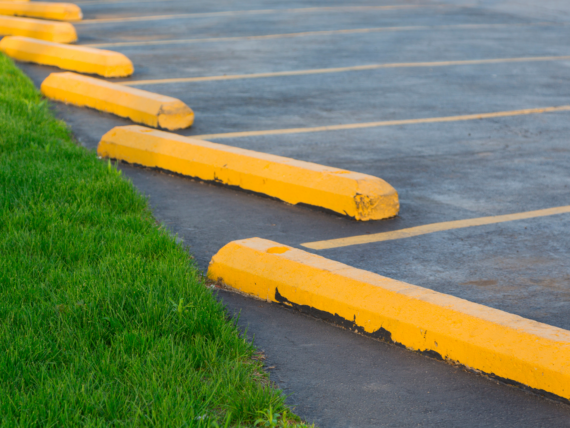 Different Asphalt Driveway Base Materials: Pros and Cons